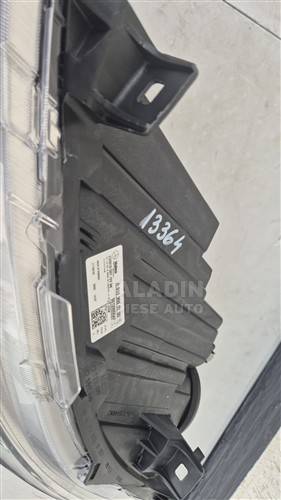 Far stanga Mercedes Sprinter Facelift an 2024 2025 2026 cod A9109060200 ...
